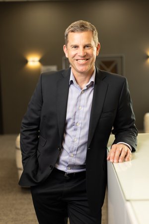 Steven Grant - New Regent Capital